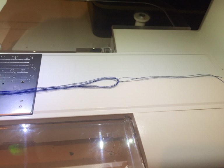 A quick way to make a thread looper | T H I M B E R L I N A